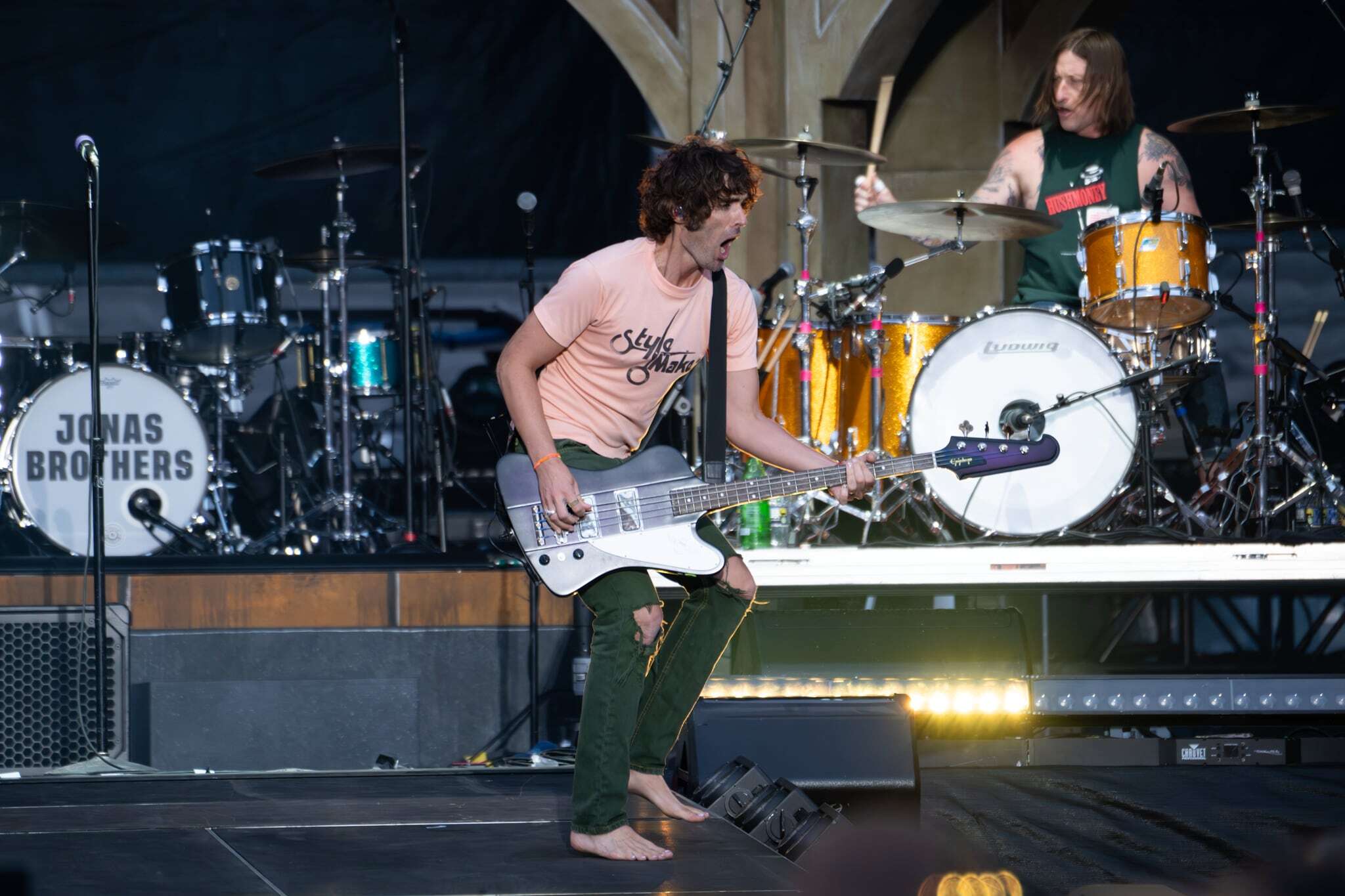 Jonas Brothers at MetLife Stadium: Demi Lovato, Jesse McCartney lead ...