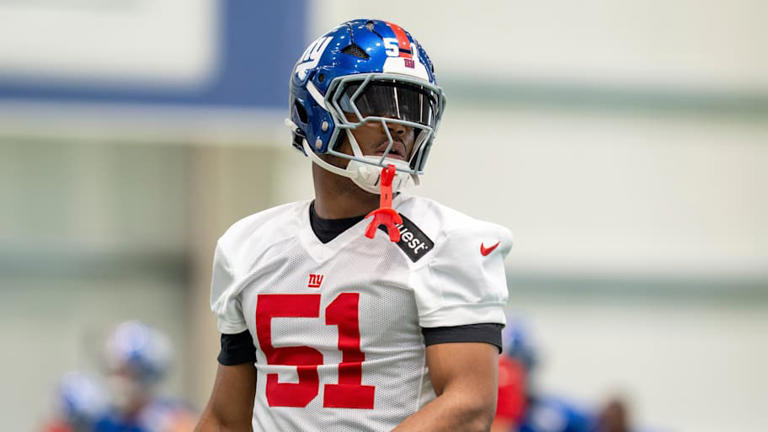 Former NFL Star Chris Long Praises NY Giants Defense