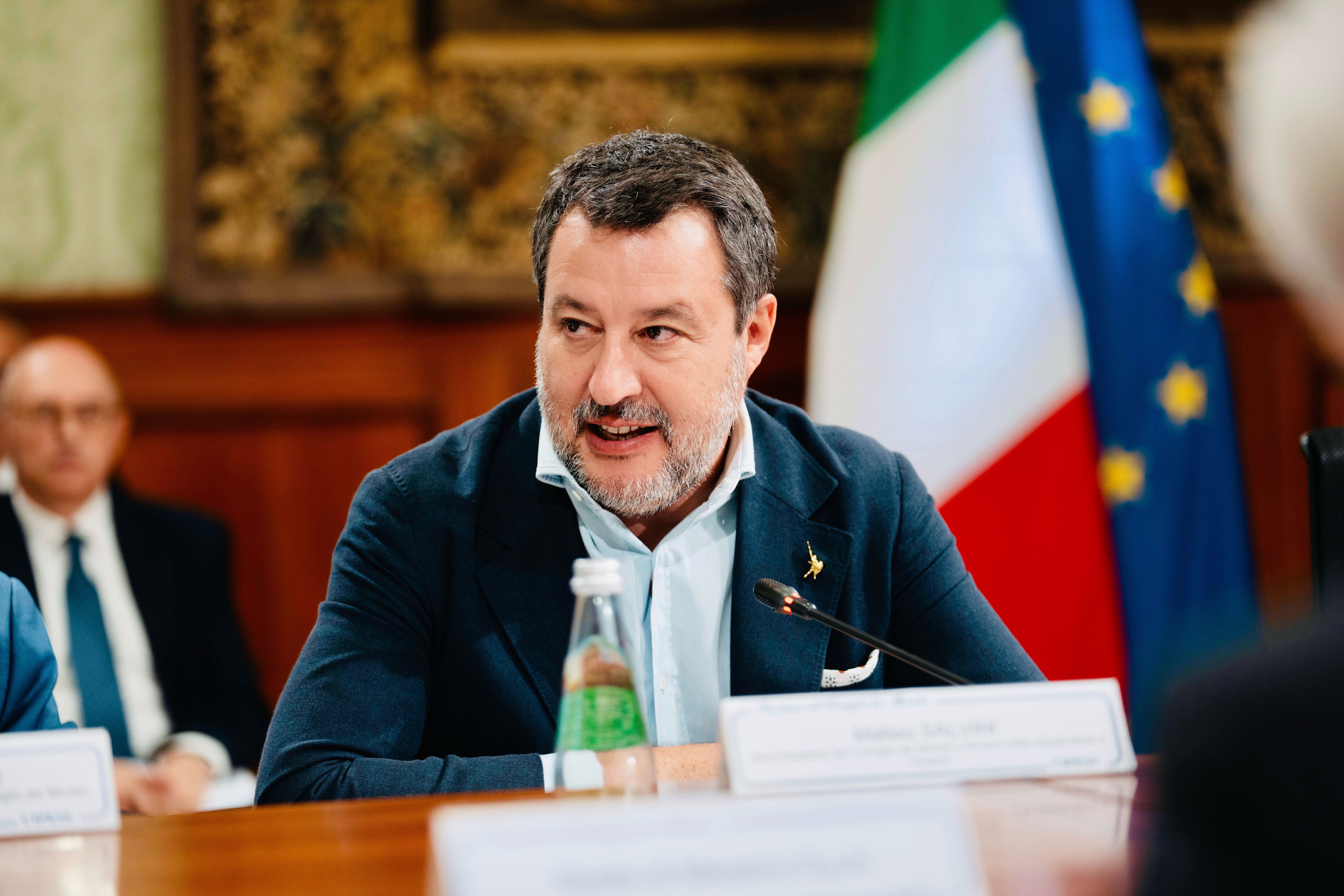 Ucraina, Salvini: “Macron permaloso, è in difficoltà”