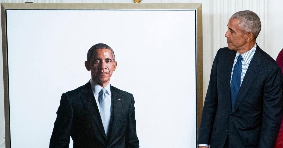 'Jealous' Donald Trump Slammed for Moving Barack Obama's Portrait Into ...