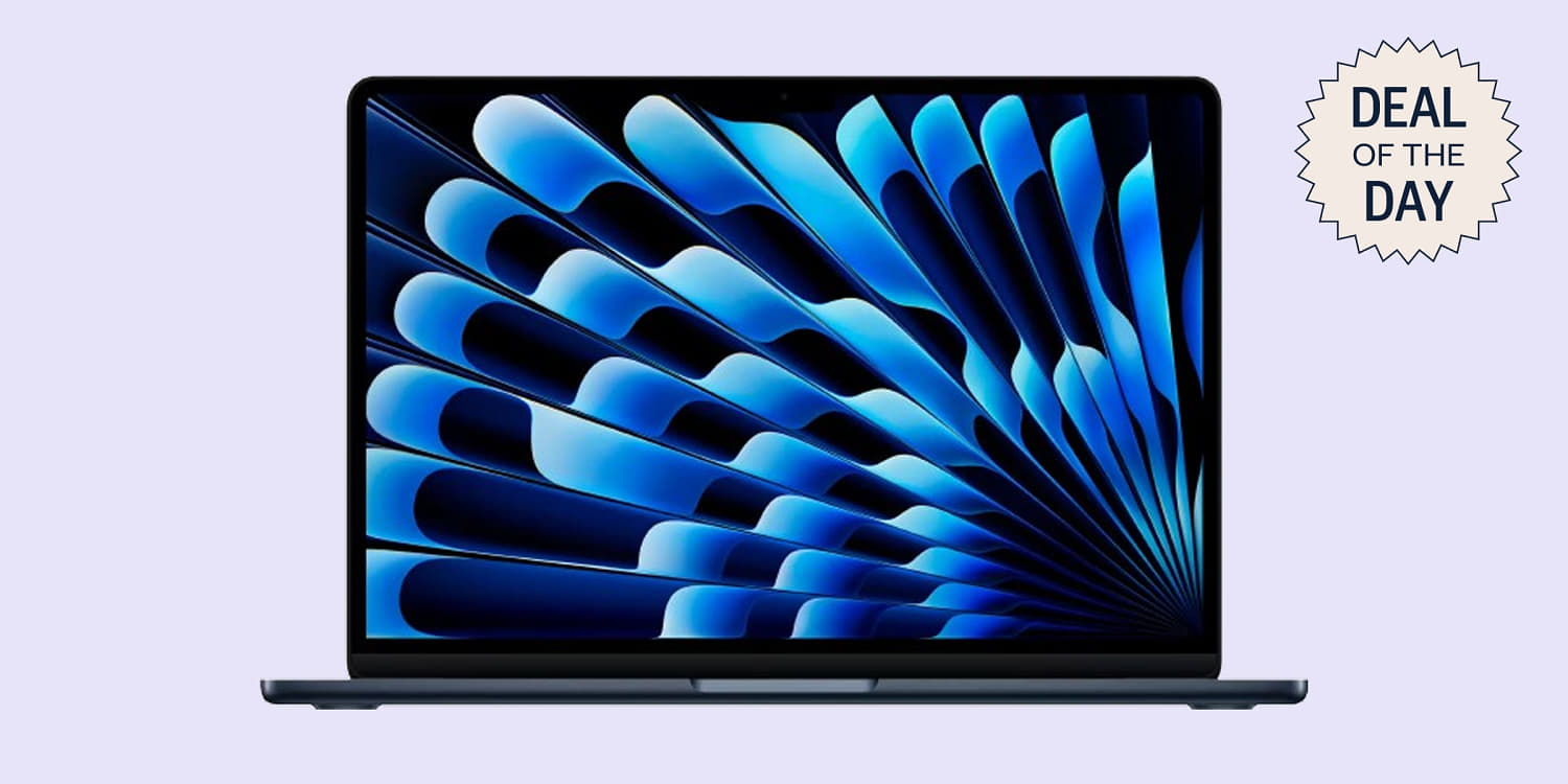 The latest Macbook Air is under $800 right now — its lowest price ever