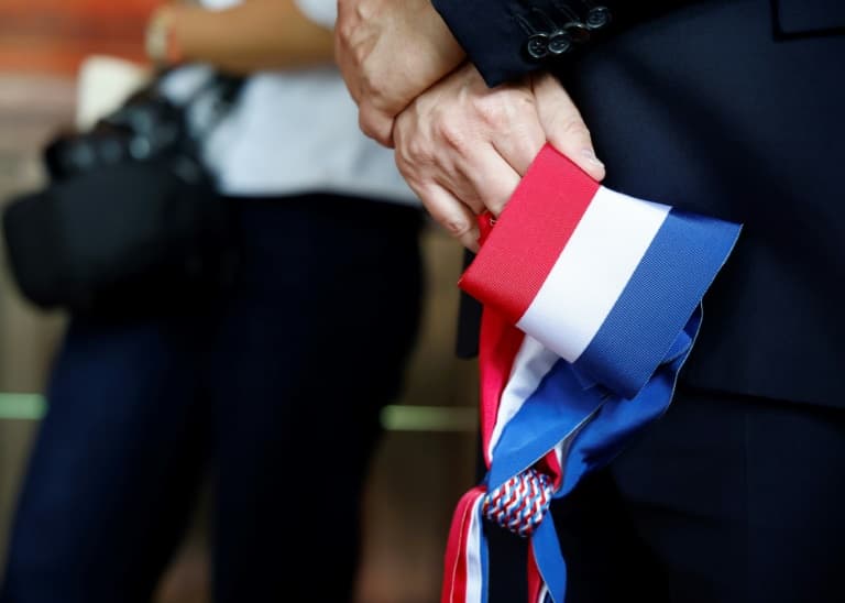 Mariage à Chessy d'un ex-OQTF: l'Association des maires de France ...