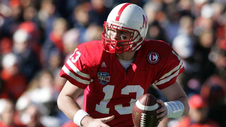 College football teams with most AP top 25 preseason rankings ...