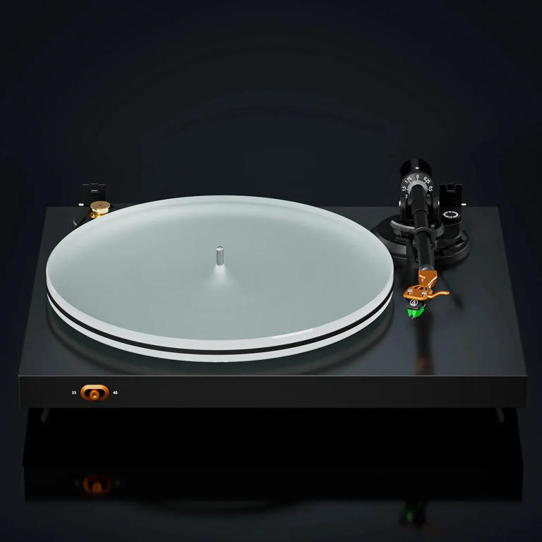 A Respected Hi-Fi Brand Just Released a Turntable That’s Unexpectedly ...