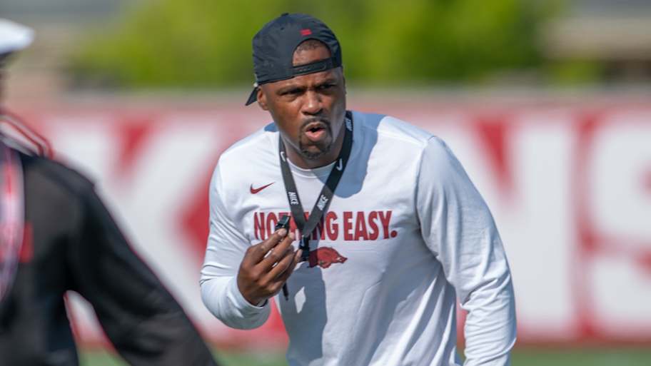 Razorbacks offer impressive 4-star committed to ACC school