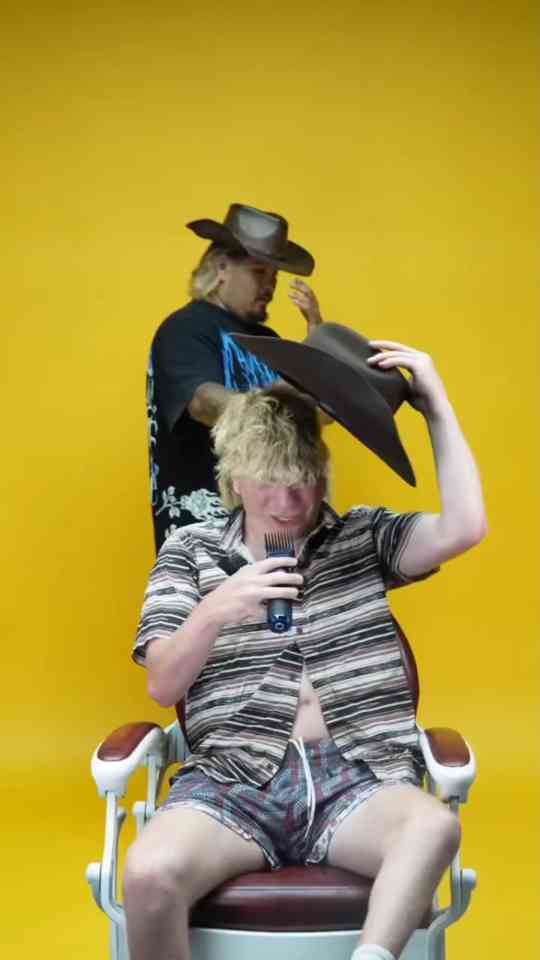 From ordinary to stunning: watch the transformation unfold.