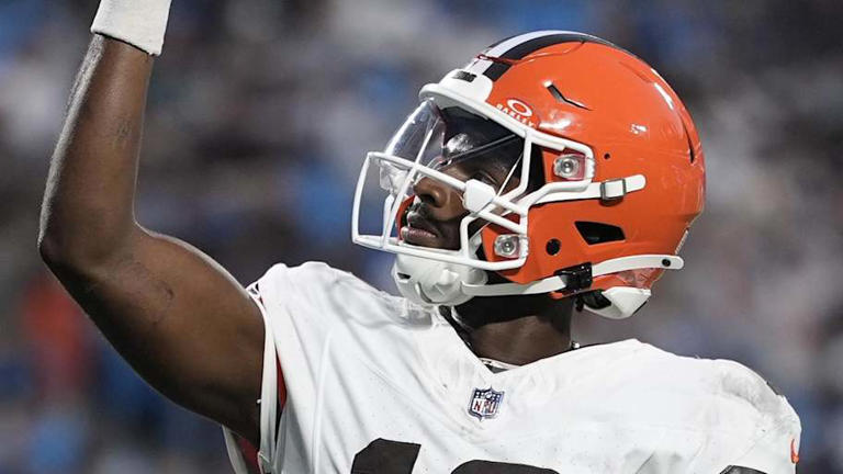 Backup Eagles's WR Job Appears Safe Despite Surprise Trade