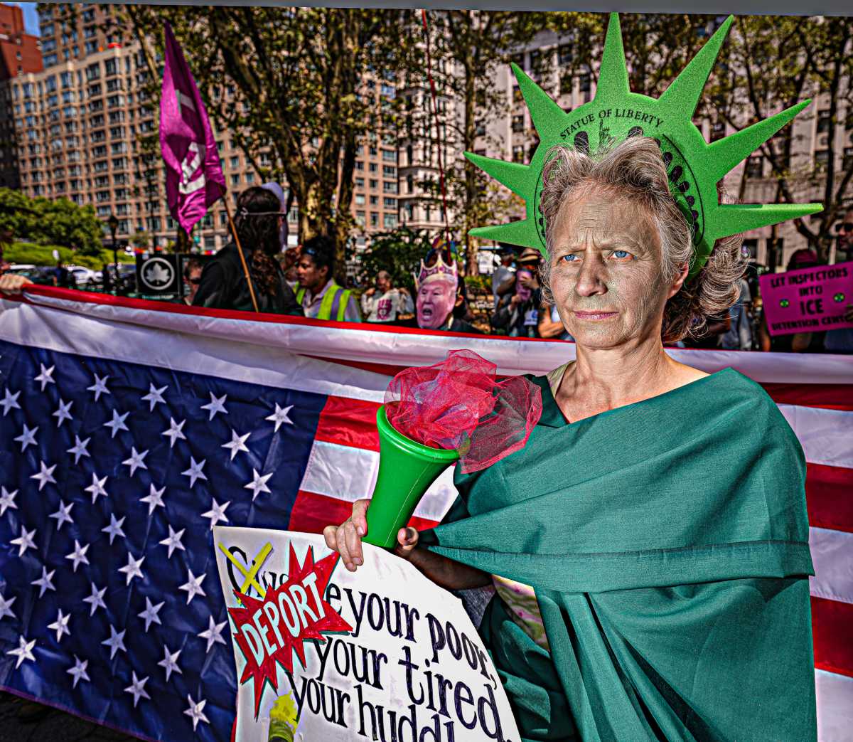 ‘Give me liberty or give me death’: Anti-ICE protesters dressed as Lady ...