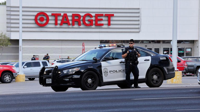 Austin Target store parking lot shooting amid back-to-school rush ...