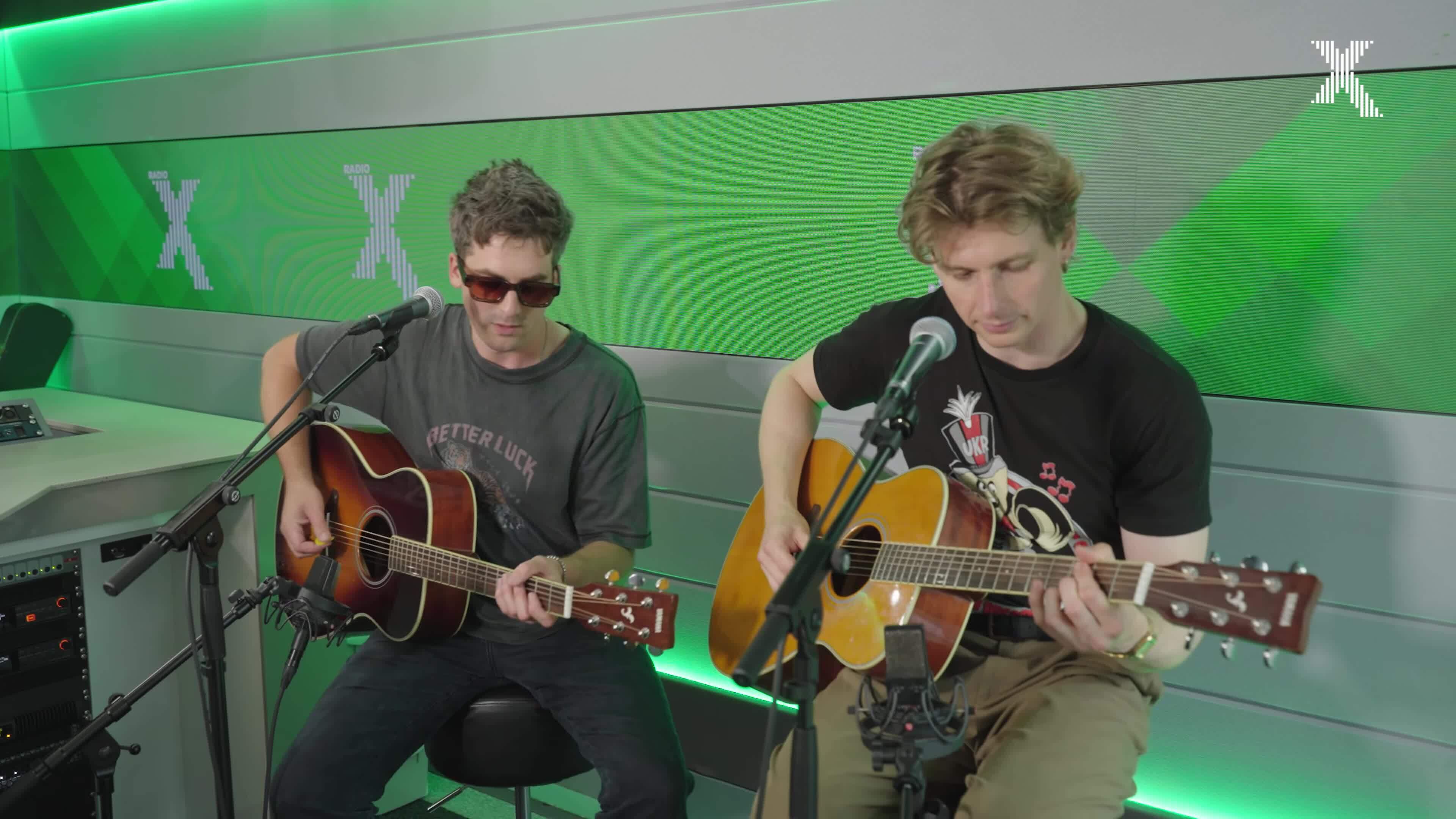 Circa Waves - There She Goes (acoustic live session at Radio X)