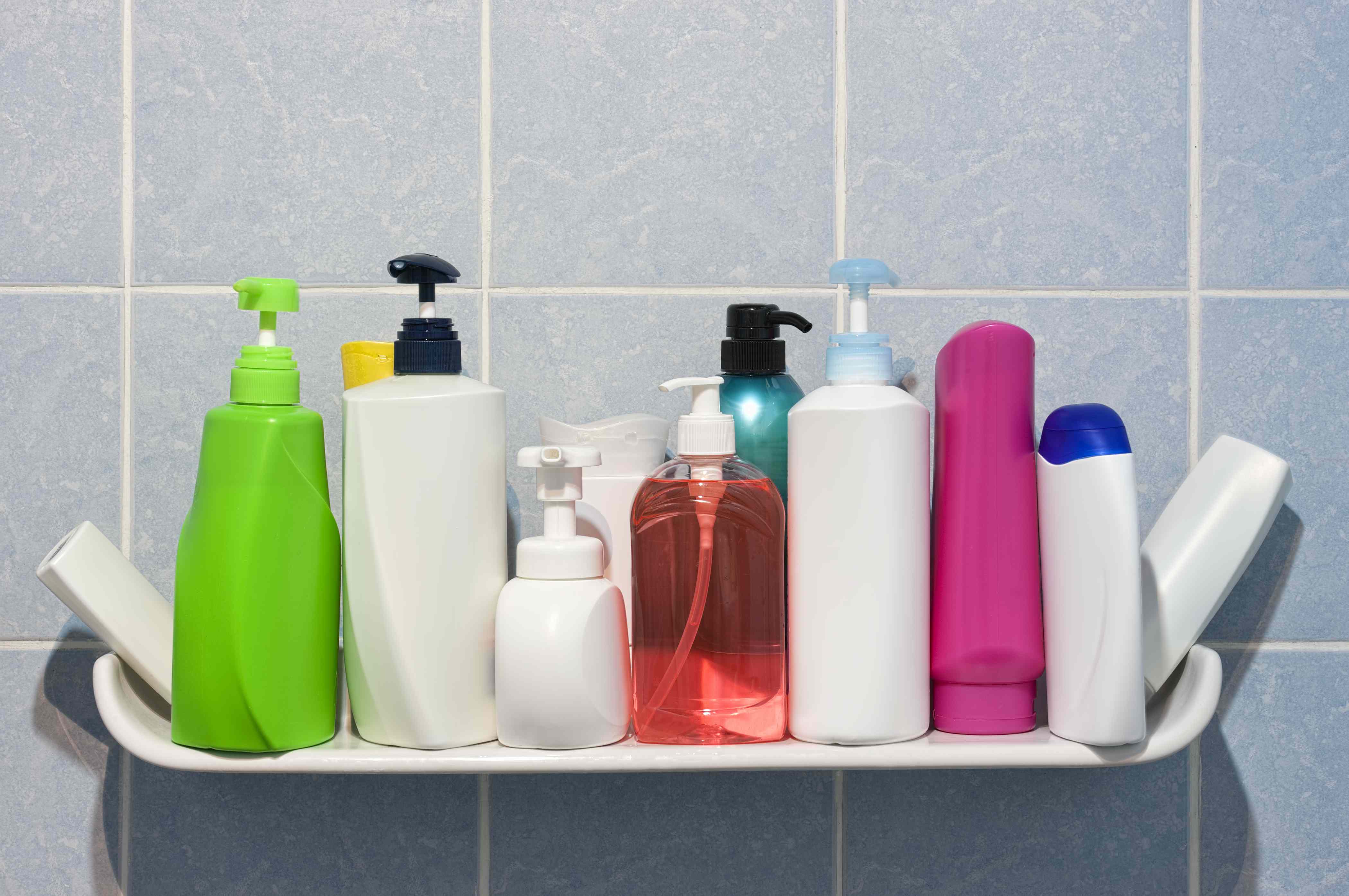 Here's How Long Shampoo Really Lasts—And How To Store It So It Doesn’t ...