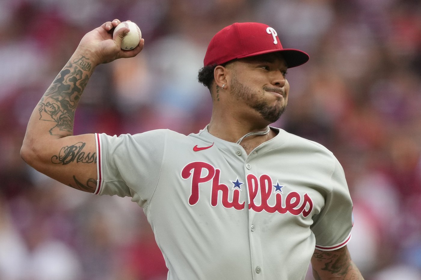 Schwarber hits his 42nd homer in a 4-run 8th inning as the Phillies ...