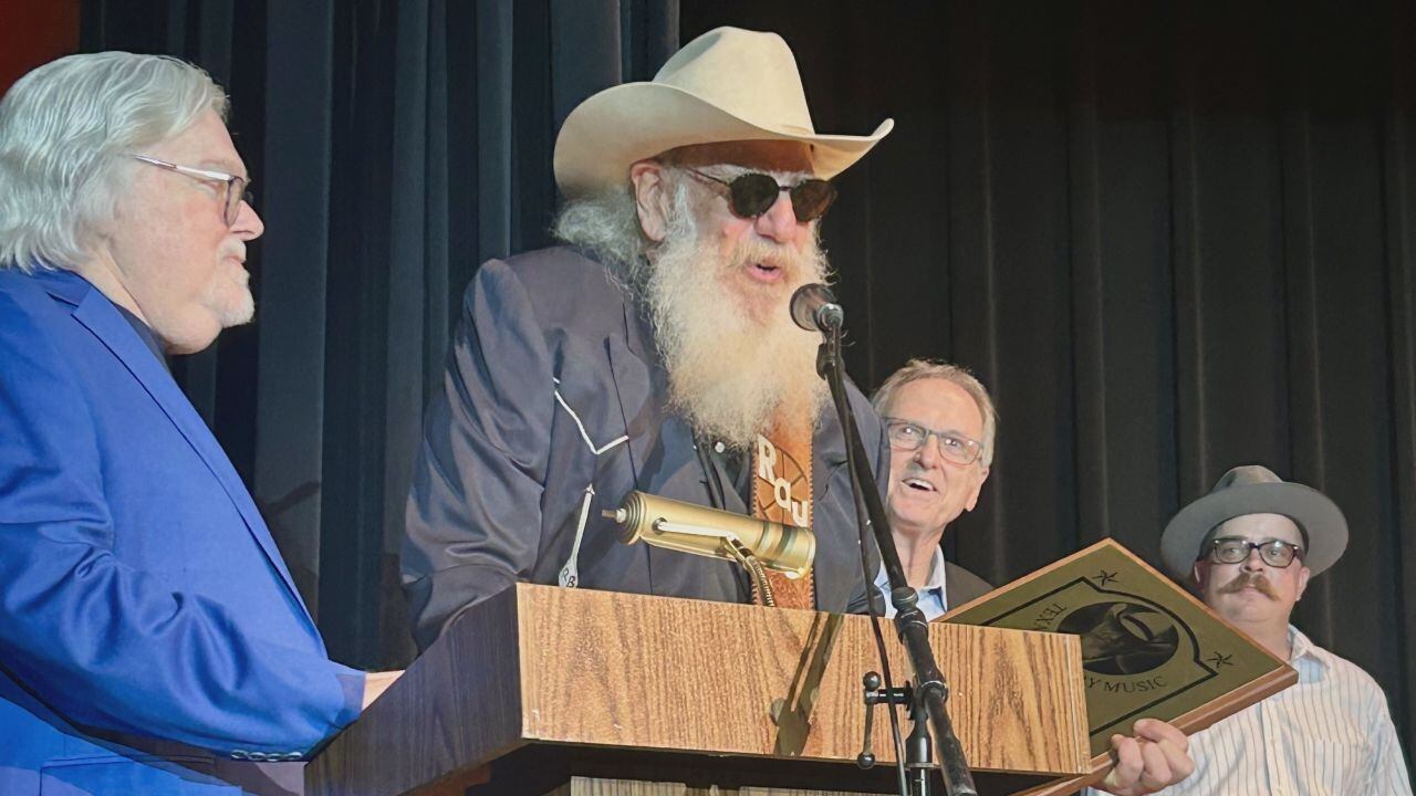 Texas Country Music Hall of Fame inducts Asleep at the Wheel, Johnny Horton