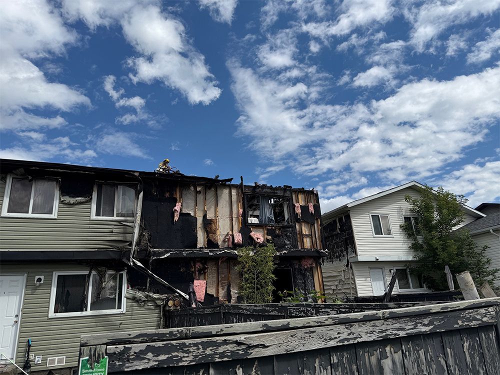 Calgary fire crews respond to duplex fire in Falconridge