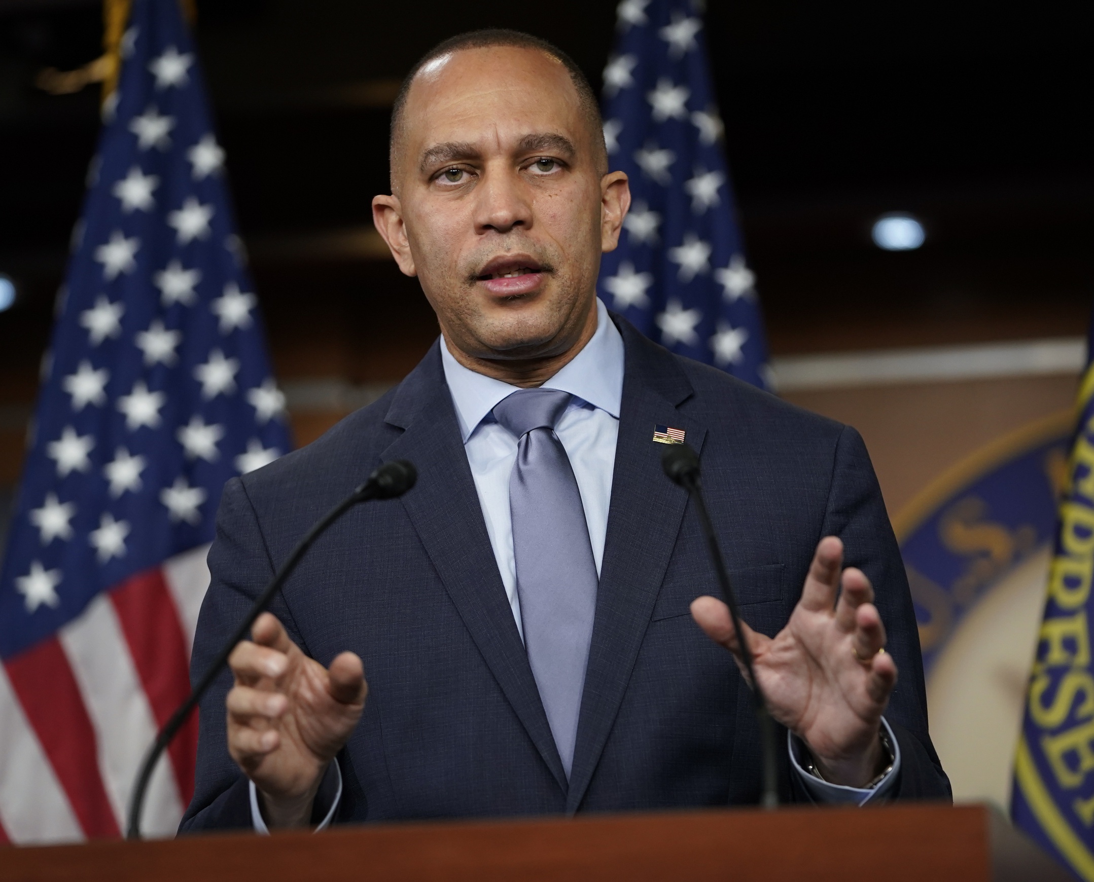 ‘Cowardly Fake Bully’: Jeffries Slams Texas Republicans