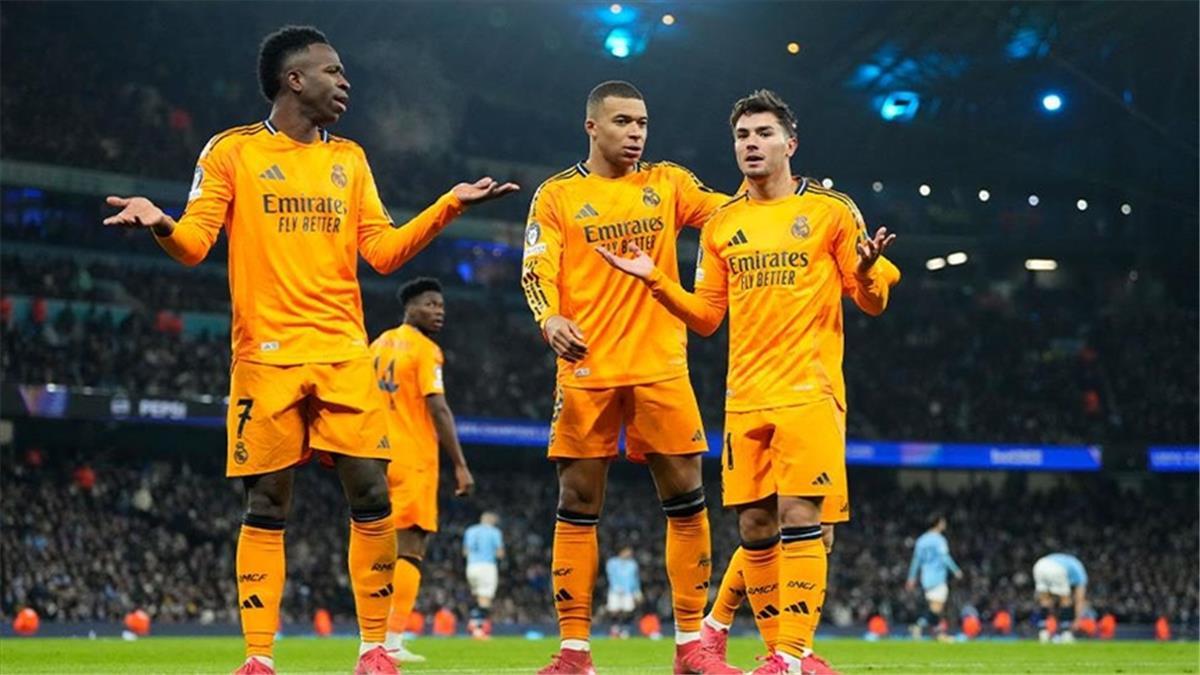 مواعيد مباريات اليوم الثلاثاء 12-8-2025 والقنوات الناقلة.. مواجهات قوية ...