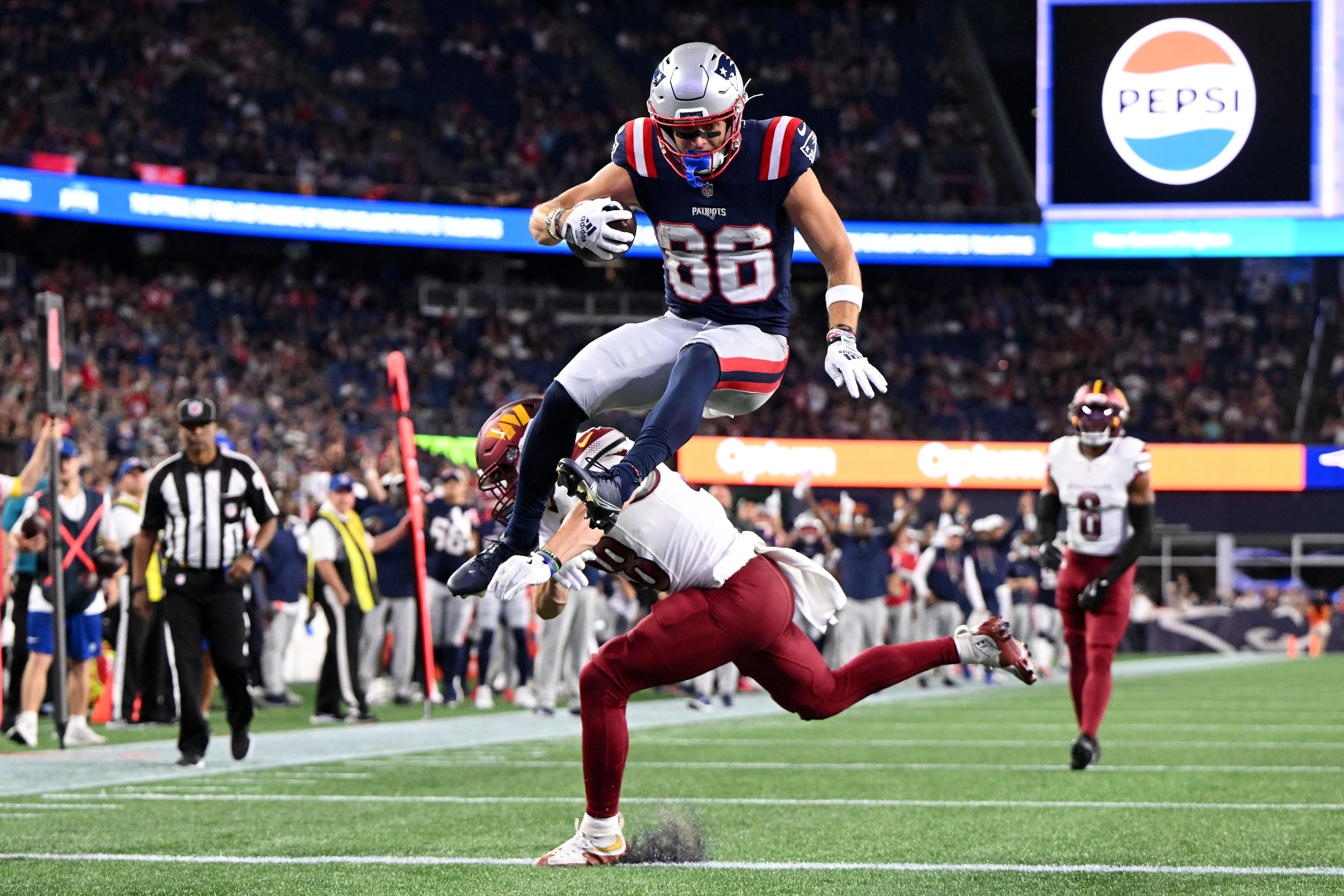 Two rising Patriots receivers getting reps with top offensive unit