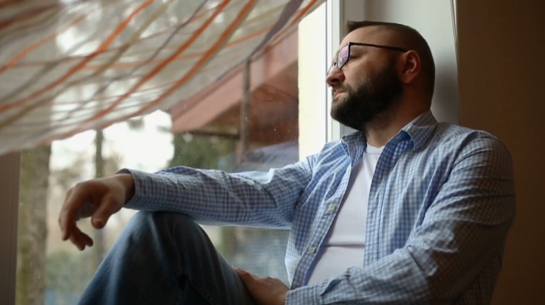 Man Spots Girl Crying in Park Pointing at Bush—Finds a Body Hidden There