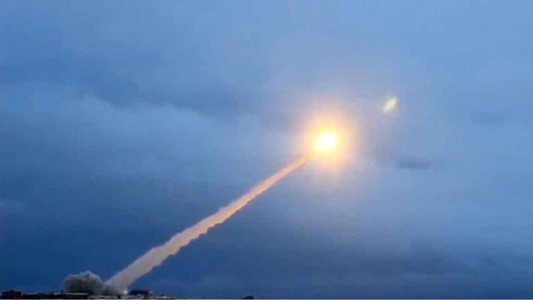 Russia prepares to test nuclear missile “Flying Chernobyl” amid global ...
