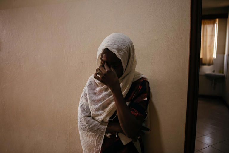Refugees in Africa Fight Over Food as U.S. Aid Cuts Take Hold