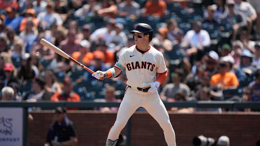 Drew Gilbert's first MLB hit with SF Giants eerily similar to Mike Yastrzemski's