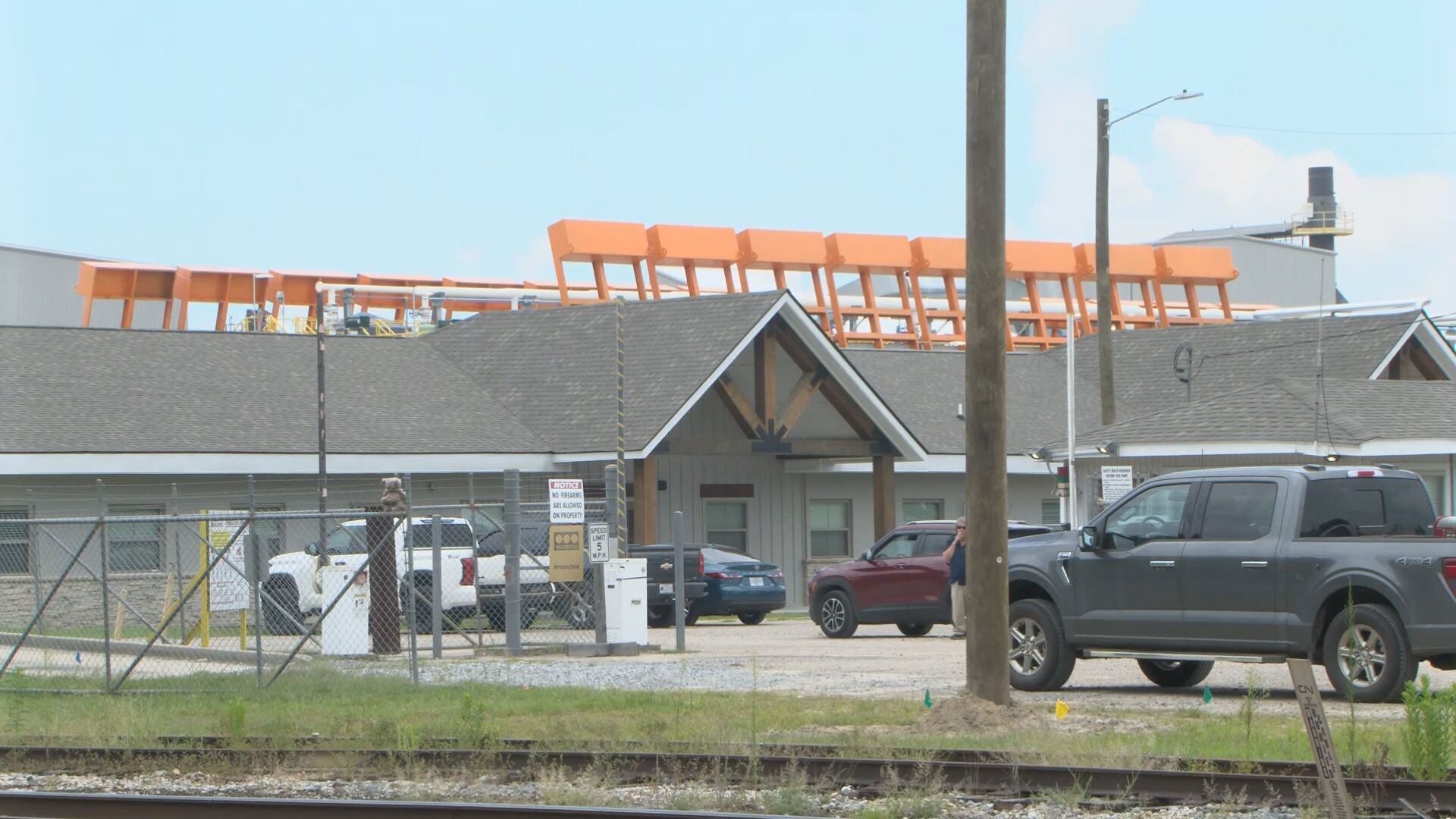 Hood Industries leaders expect Beaumont plywood facility to reopen by ...
