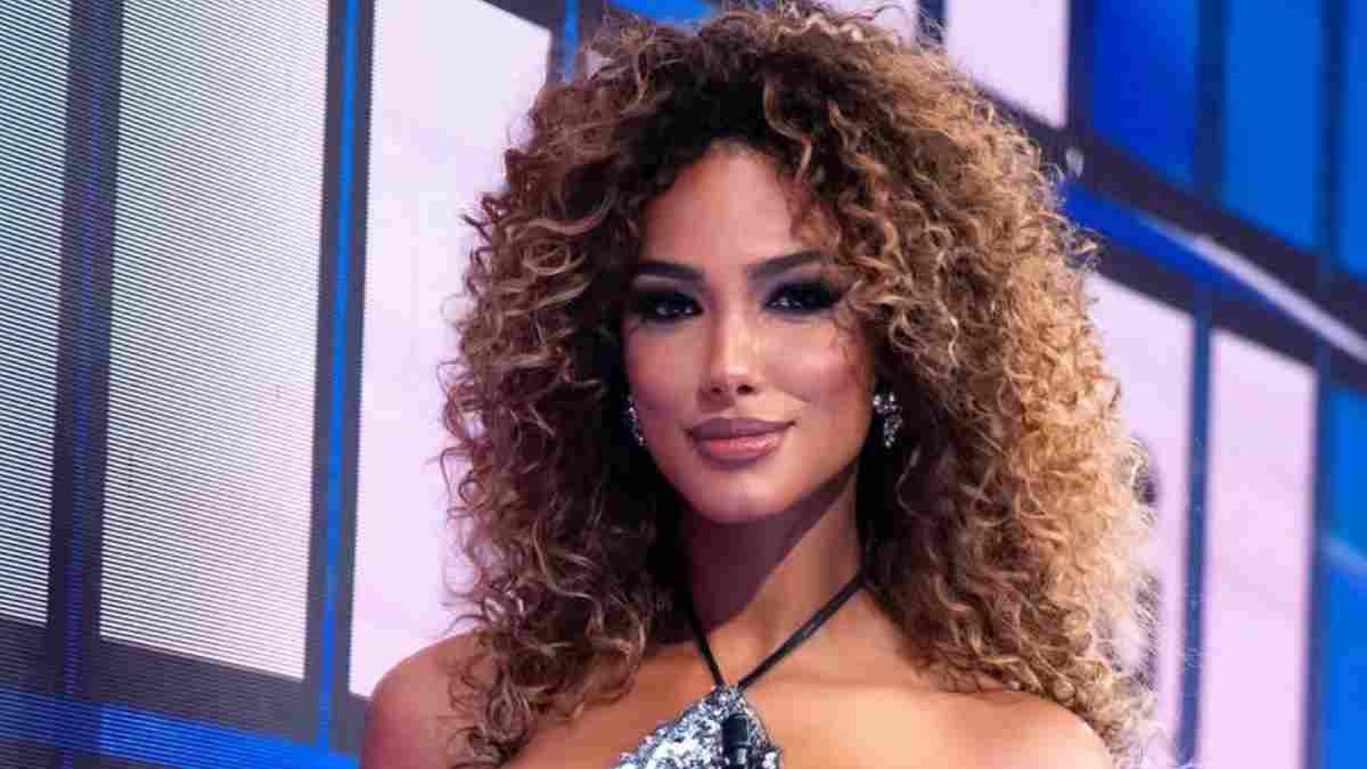 Samira Lui: età, laurea, dove vive, fidanzato, chirurgia estetica ...