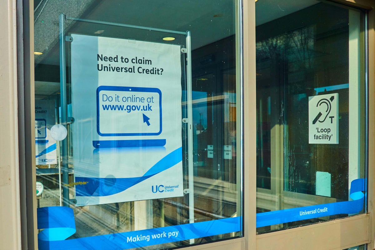 Universal credit claimants hit record high