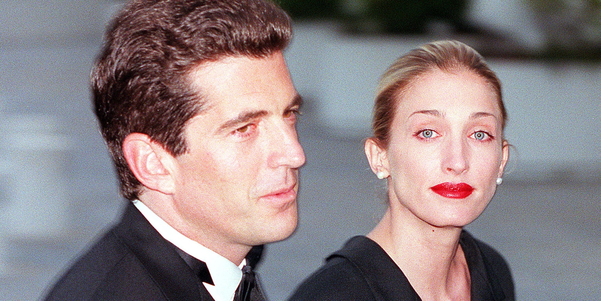 Salen a la luz fotos inéditas de la boda secreta de JFK Jr. Kennedy y ...