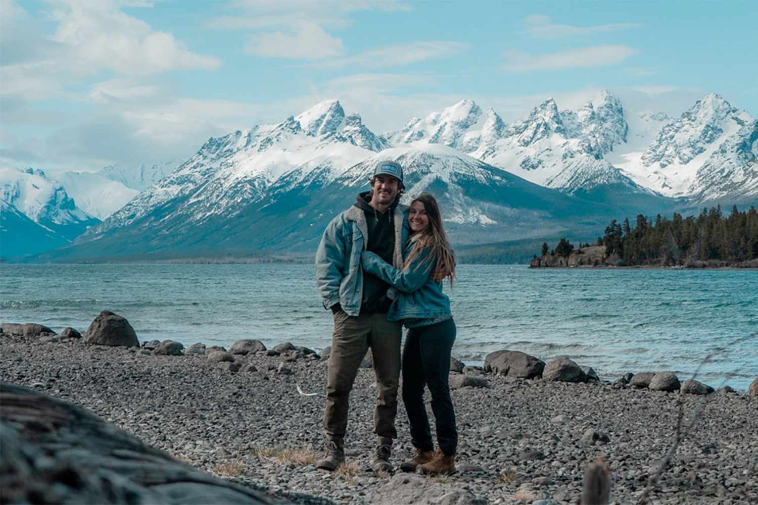 Influencer Couple Dies in Tragic Off-Roading Accident in British ...