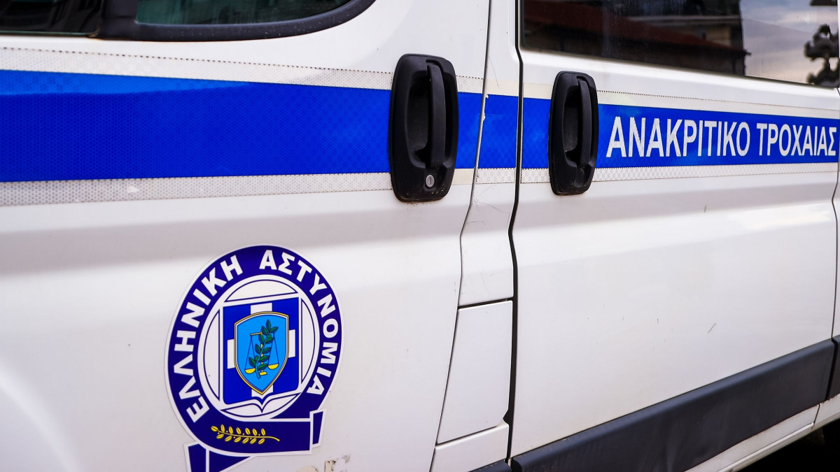 Σύγκρουση δύο οχημάτων στην Κηφισίας - Σοβαρές υλικές ζημιές