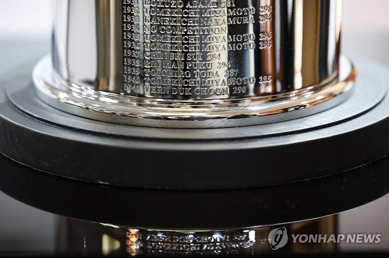 Korean name for late golfer restored on trophy for Japan tournament
