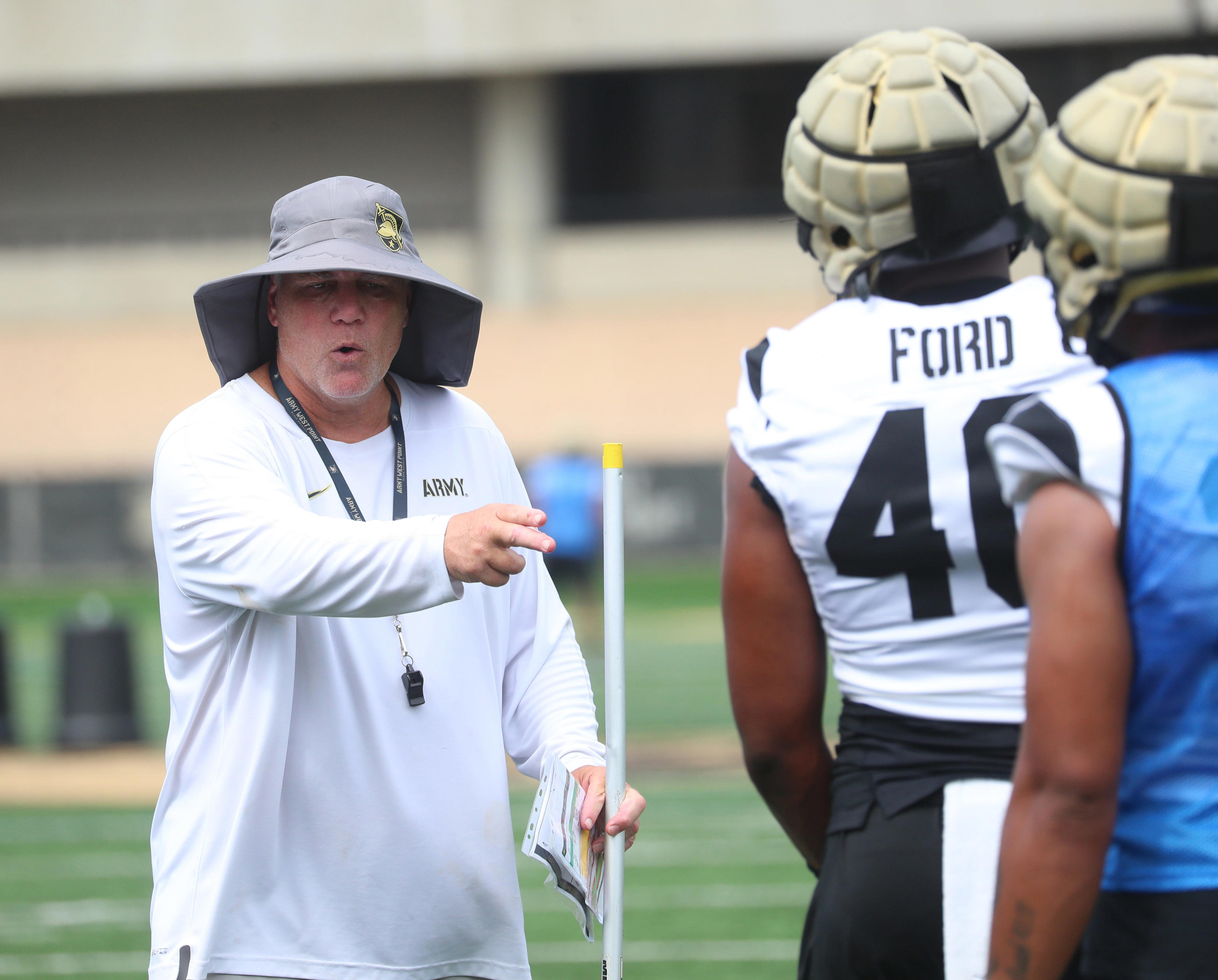 Reports | Army defensive coordinator Nate Woody headed for Cincinnati