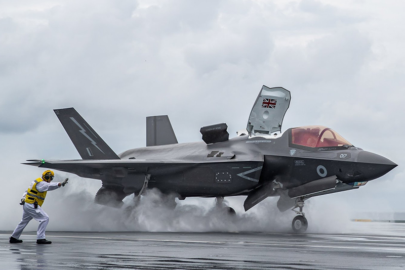 ️ Singapore rewrites airpower rules — F-35B stealth jets to fly from ...