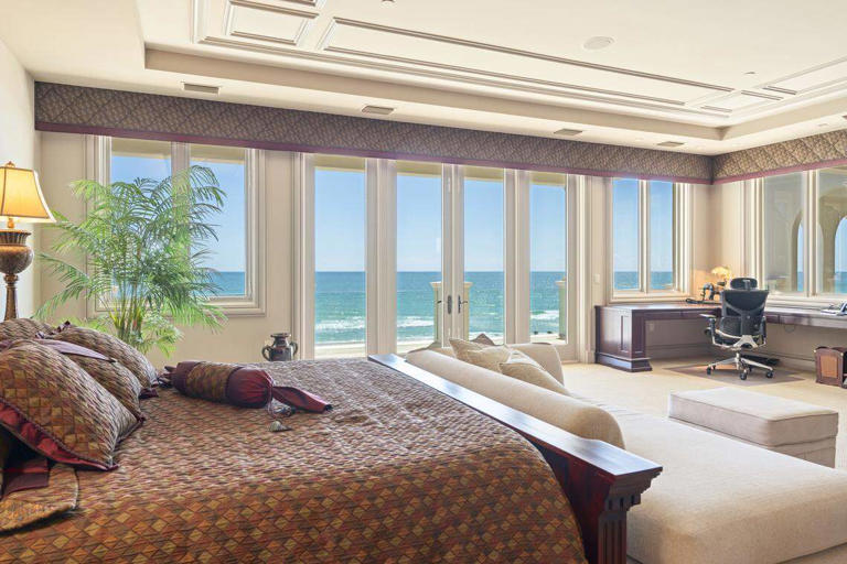Longboat Key mansion sells for record-setting $30 million. Take a look ...