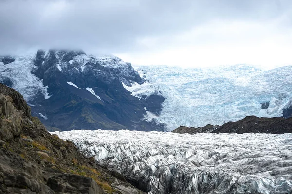 The Frozen Man Who Waited 28 Years to Be Found