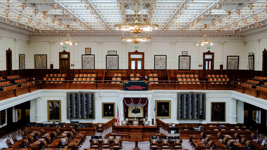 Texas redistricting fight continues as House fails to make a quorum on ...