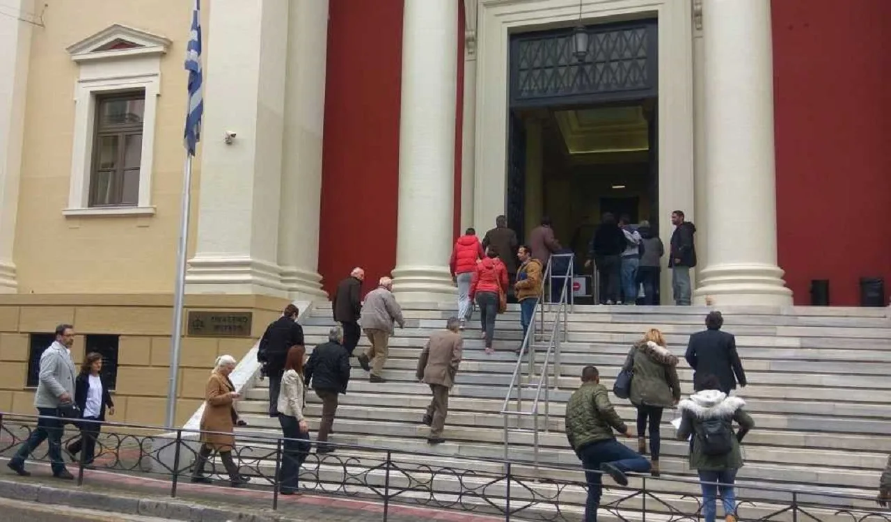 Πάτρα: Τη Δευτέρα η απολογία του 46χρονου για το θανατηφόρο τροχαίο ...