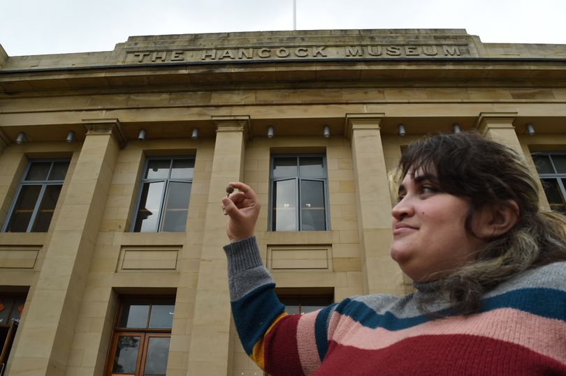 UK student makes incredible discovery during her first ever archaeology dig