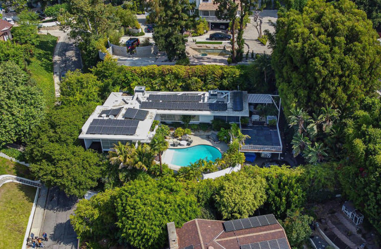 Four busted for burglarizing Brad Pitt’s $5.5M LA home in string of ...