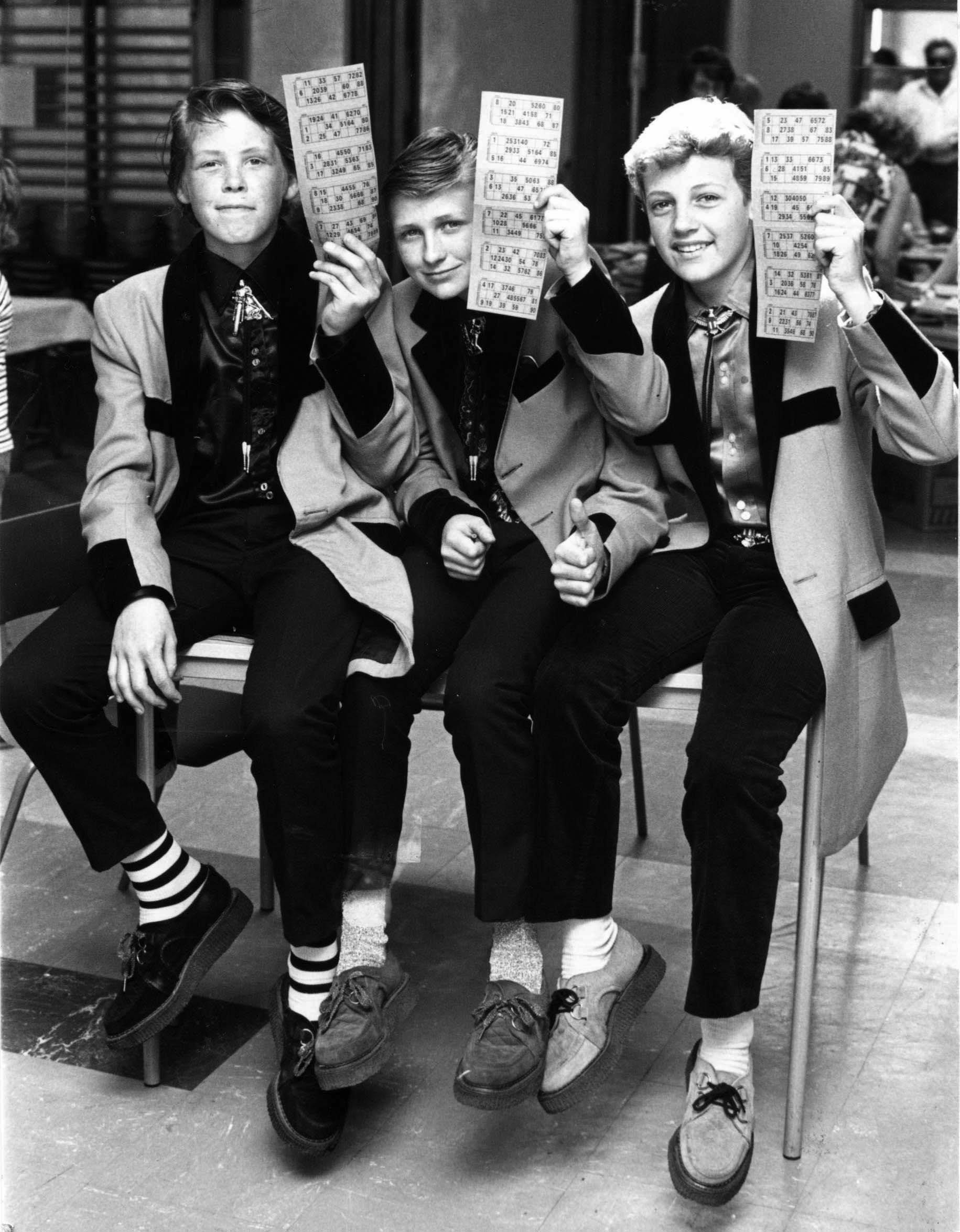 Classroom photos and typical 1980s scenes from Blackpool schools ...