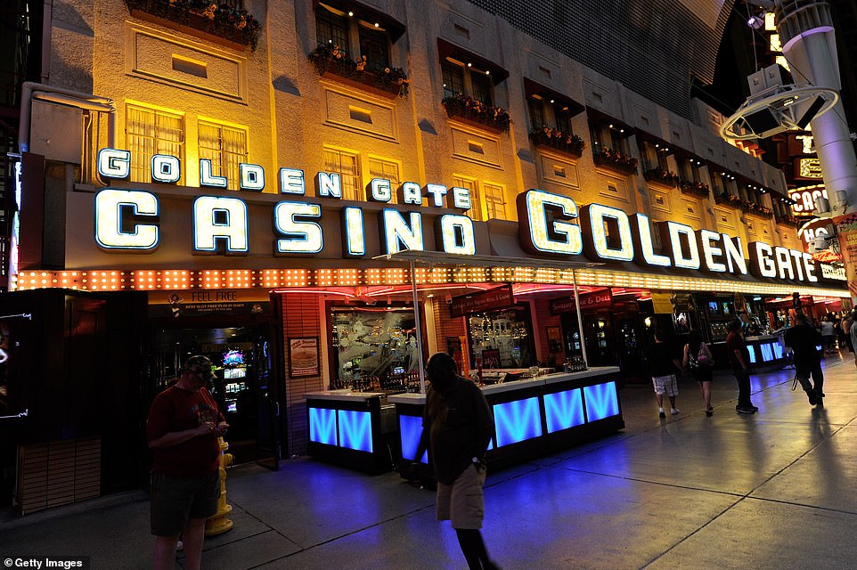 Historic Las Vegas casino removing live table dealer games