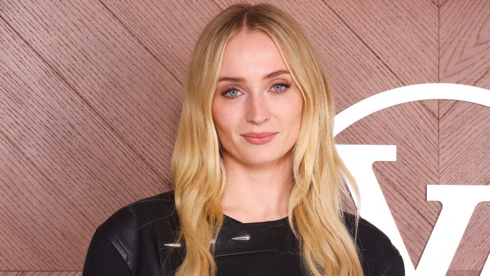Sophie Turner rompe el silencio y así responde a las críticas que la ...