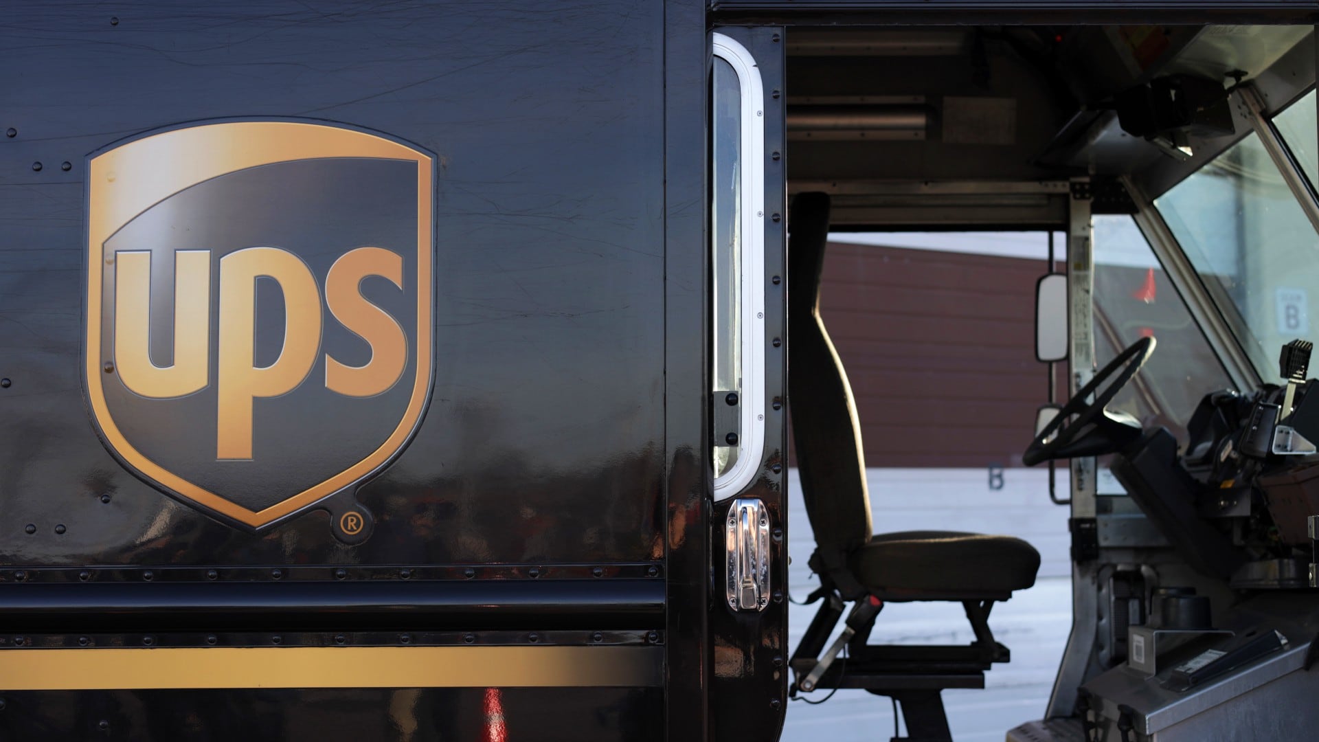 Metro-based UPS, Teamsters reach agreement ahead of potential strike in ...