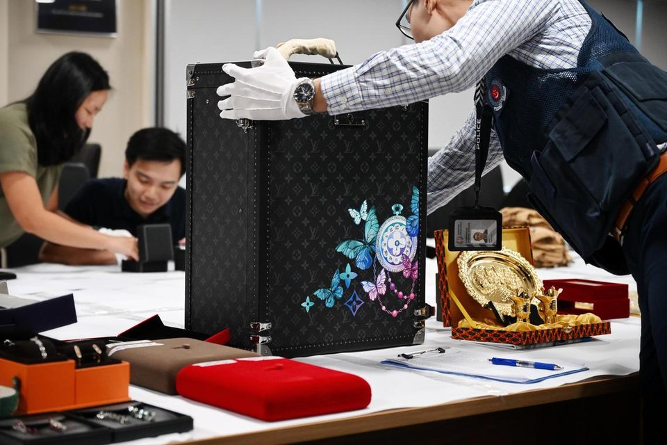 $3B Deloitte Takes Over Liquidation of High-Value Luxury Items from ...