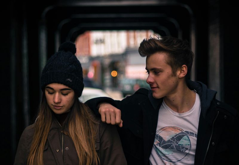9 Clever Things Smart People Say When They Know You're Lying