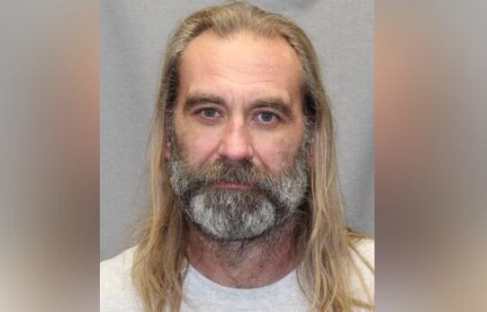 Suspect in shooting outside Wesley Medical Center found dead following standoff in W. Wichita