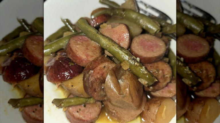 Swamp Potatoes Are The Trendy Slow Cooker Meal That Delivers Big Flavor ...