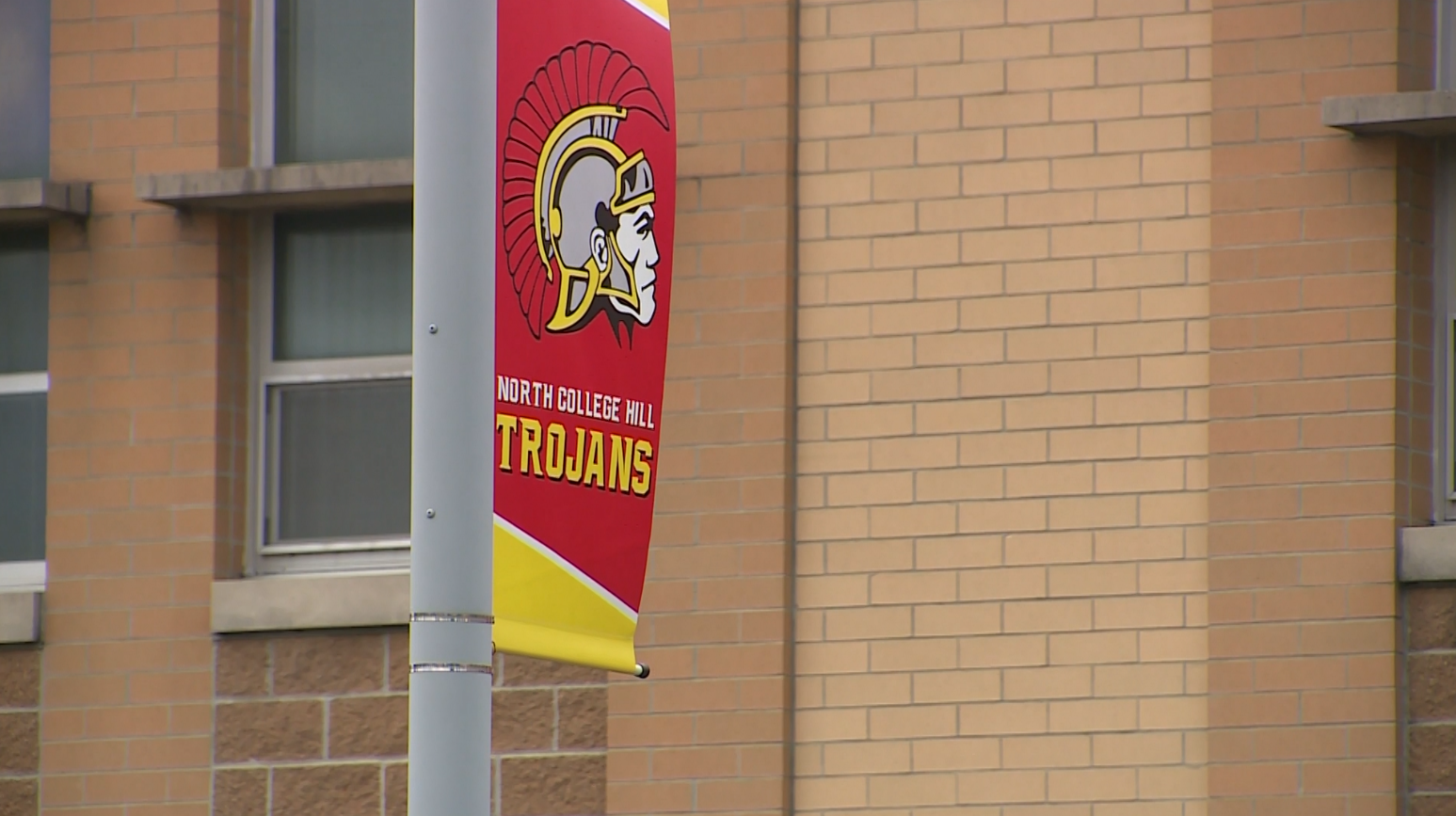 School district warns of man offering students rides in Northside ...