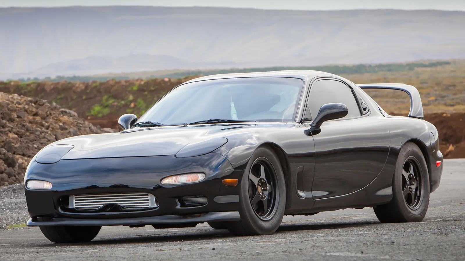 These 16 ’90s cars deliver nostalgia without huge price tags
